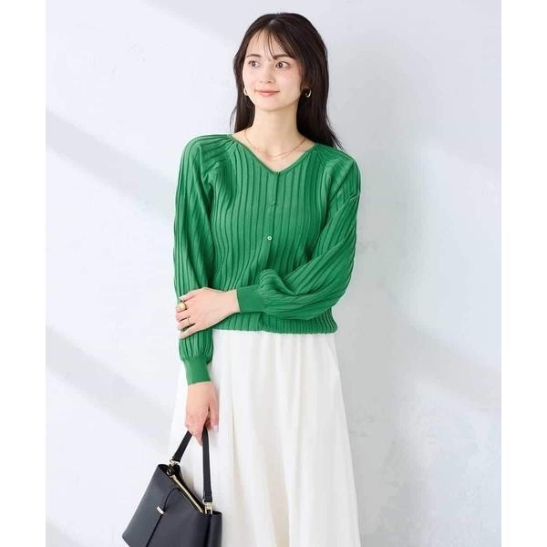 ZOZO問い合わせ番号:104807533ショップ:a.v.v，アー・ヴェ・ヴェブランド:a.v.v，アーヴェヴェ商品名:プリーツ編みVネックニットカーディガンカテゴリ:トップス>カーディガン/ボレロブランド品番:K2CFD-0605...