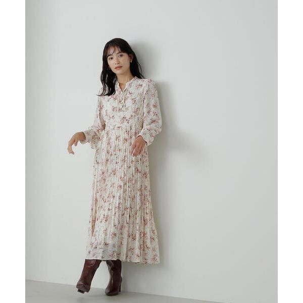 『タイムセール実施中』参考価格：14，960円発売時期：2023年10月コンディション：A（使用感なし）数回使用した程度で使用感が感じられないアイテム参考商品名：◇ビオラブーケジョーゼットワンピース参考品番：017-3240150【商品に関...