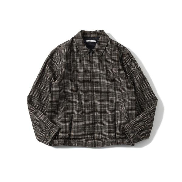 参考価格：22，000円発売時期：2023年09月コンディション：A（使用感なし）数回使用した程度で使用感が感じられないアイテム参考商品名：ドビーモール スイングトップジャケット参考品番：23011600564030【商品に関する注意事項】...
