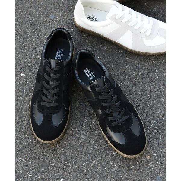 参考価格：9，900円発売時期：2024年03月コンディション：C（やや使用感あり）使用感があり、やや気になる傷や汚れがあるアイテムかかと：擦り減り全体的：汚れ参考サイズ：26cm参考商品名：GERMAN GEIST: ジャーマントレーナー...