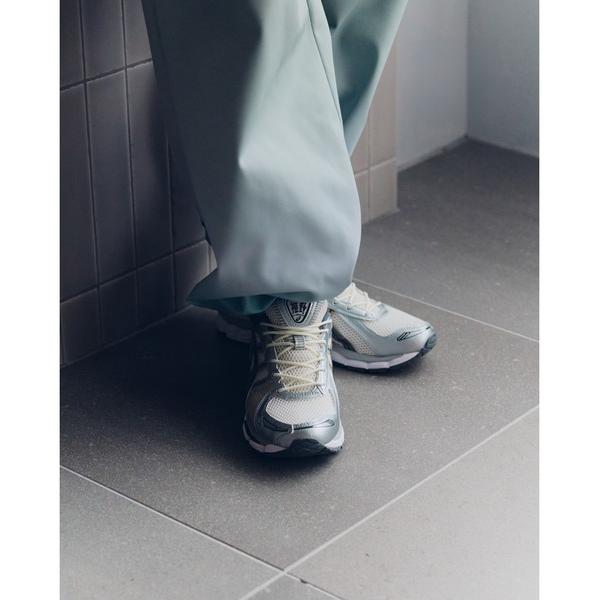 ZOZO問い合わせ番号:104920097ショップ:ASICS，アシックスブランド:ASICS，アシックス商品名:GEL-KAYANO 12.1 / ゲルカヤノ 12.1カテゴリ:シューズ>スニーカーブランド品番:1203A759.1...