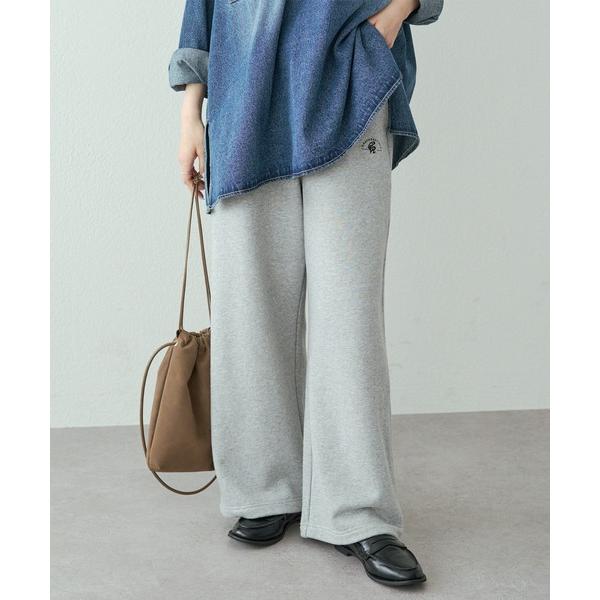 『セール実施中』参考価格：8，250円発売時期：2025年09月コンディション：A（使用感なし）数回使用した程度で使用感が感じられないアイテム参考商品名：微フレアスウェットパンツ参考品番：0252020120【商品に関する注意事項】・こちら...