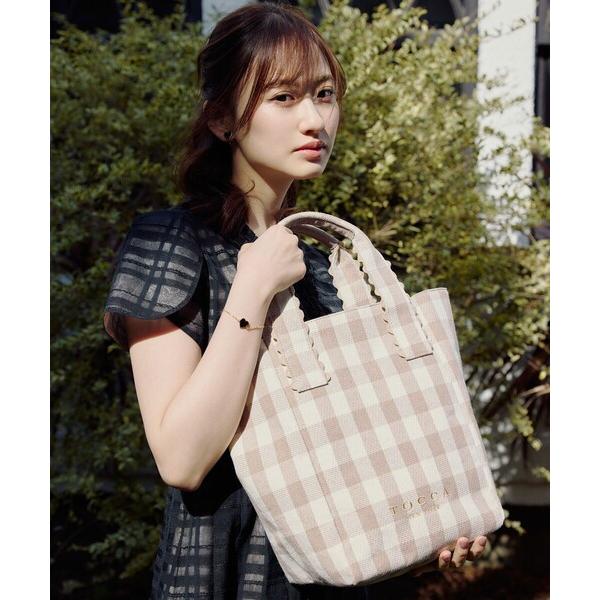 ZOZO問い合わせ番号:104956267ショップ:TOCCA，トッカブランド:TOCCA，トッカ商品名:WAVES HANDLE TOTE トートバッグカテゴリ:バッグ>トートバッグブランド品番:BOTZLW0613素材:ブラック系...