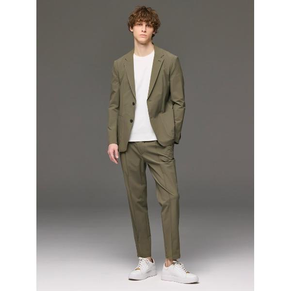 ZOZO問い合わせ番号:104958406ショップ:AOURE，アウールブランド:AOURE，アウール商品名:【EC限定】ドライタッチナイロンストレッチスーツカテゴリ:フォーマルスーツ/小物>スーツセットブランド品番:AMFJ2610...