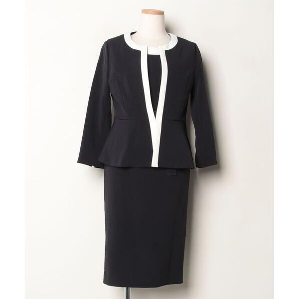 参考価格：19，800円発売時期：2018年11月コンディション：A（使用感なし）数回使用した程度で使用感が感じられないアイテム付属品：ベルト参考商品名：【2点セット】バイカラージャケット＆Ｉラインワンピースセットアップアンサンブルフォーマ...