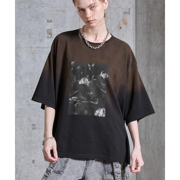 ZOZO問い合わせ番号:104984877ショップ:EMMA CLOTHES，エマ クローズブランド:SERACE，セラス商品名:【SERACE】Vintage design gradation graphic t-shirt / ヴィンテ...