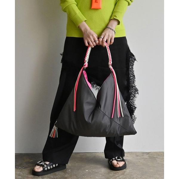 ZOZO問い合わせ番号:104997470ショップ:SVEC，シュベックブランド:cheek（BAG），チーク，SVEC，シュベック商品名:neon handle TA shoulder / ワンショルダーバッグカテゴリ:バッグ>ショ...