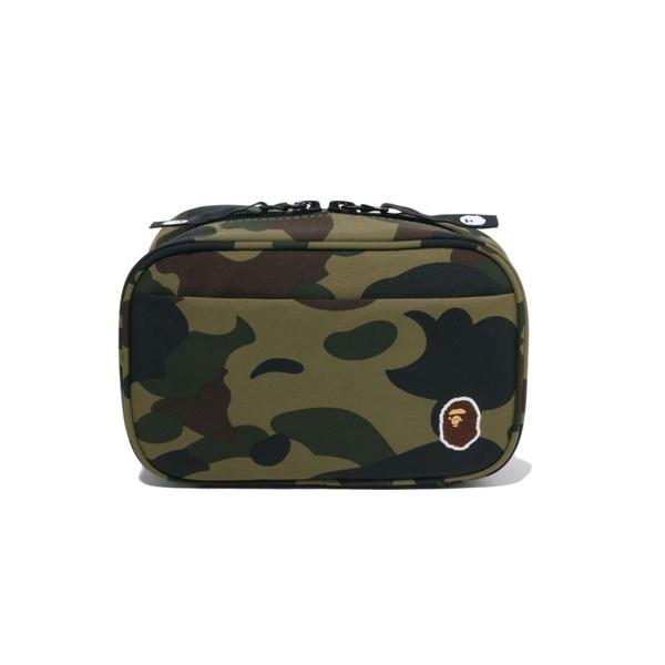 ZOZO問い合わせ番号:105000180ショップ:A BATHING APE，ア ベイシング エイプブランド:A BATHING APE，アベイシングエイプ商品名:1ST CAMO GADGET POUCHカテゴリ:財布/小物>ポー...