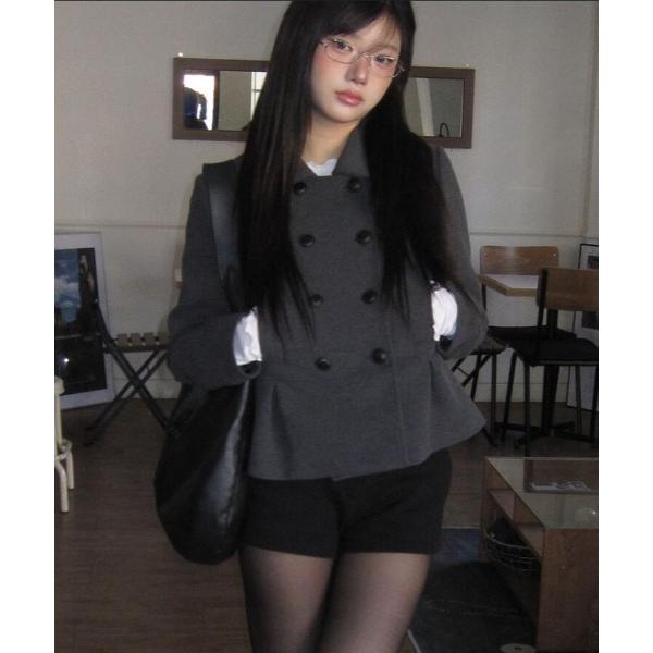 参考価格：8，447円発売時期：2025年12月コンディション：B（目立つ使用感なし）使用感が少ない、または気にならないアイテム全体的：汚れ、色あせ参考商品名：ショートコート参考品番：BSTM10271【商品に関する注意事項】・こちらの商品...