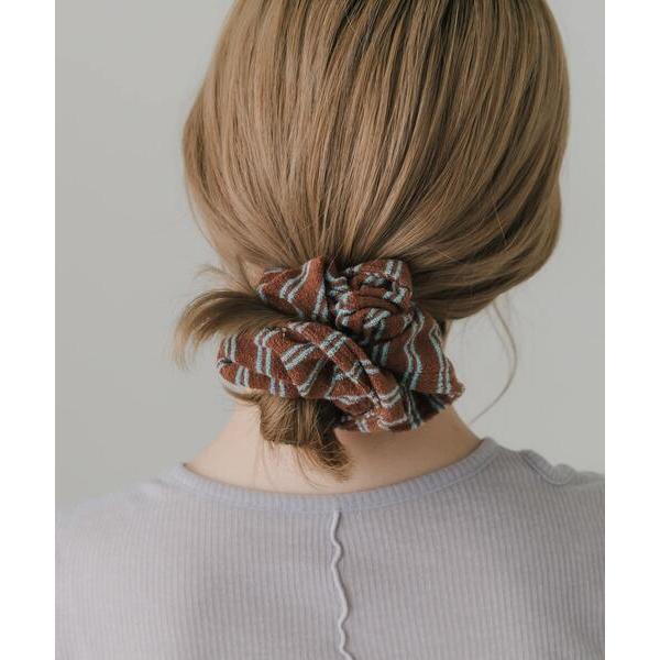 ZOZO問い合わせ番号:105037004ショップ:URBAN RESEARCH，アーバンリサーチブランド:SMELLY，スメリー商品名:パイルストライプシュシュカテゴリ:ヘアアクセサリー>シュシュブランド品番:SM26130-224...