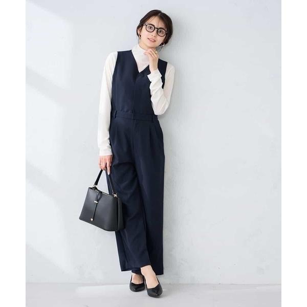 ZOZO問い合わせ番号:105037132ショップ:a.v.v，アー・ヴェ・ヴェブランド:a.v.v，アーヴェヴェ商品名:【洗える】Vネックコンビネゾンカテゴリ:ワンピース/ドレス>ワンピースブランド品番:K2EFD-03109素材:...