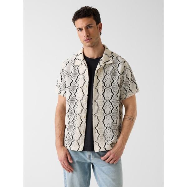 ZOZO問い合わせ番号:105041041ショップ:GUESS，ゲスブランド:Guess，ゲス商品名:CARTER Geo Crochet Shirt シャツカテゴリ:トップス>シャツ/ブラウスブランド品番:M6GH54W1814素材...