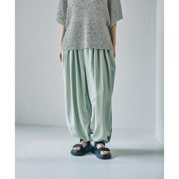 ZOZO問い合わせ番号:105041305ショップ:LEPSIM，レプシィムブランド:LEPSIM，レプシィム商品名:ギャザーバルーンパンツ　656633カテゴリ:パンツ>その他パンツブランド品番:656633素材:本体：レーヨン90...