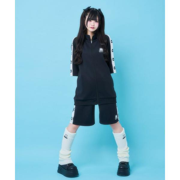 参考価格：10，900円発売時期：2025年05月コンディション：B（目立つ使用感なし）使用感が少ない、または気にならないアイテム前身頃：汚れ、毛玉参考商品名：新！ネ申おジャージ半袖短パンせっとあっぷ参考品番：HA-016【商品に関する注意...