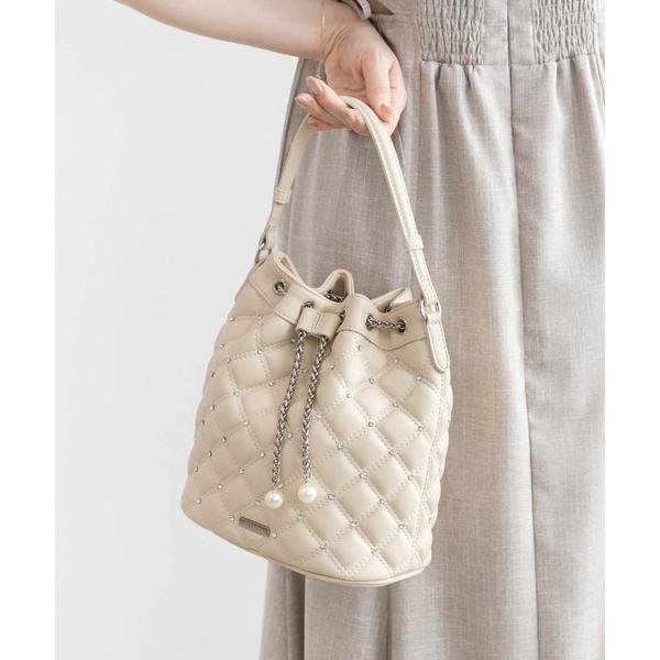 ZOZO問い合わせ番号:105192405ショップ:RANDA，ランダブランド:RANDA，ランダ商品名:2WAY ビジューキルティングショルダーバッグカテゴリ:バッグ>ショルダーバッグブランド品番:FB37311素材:アイボリー⇒合...