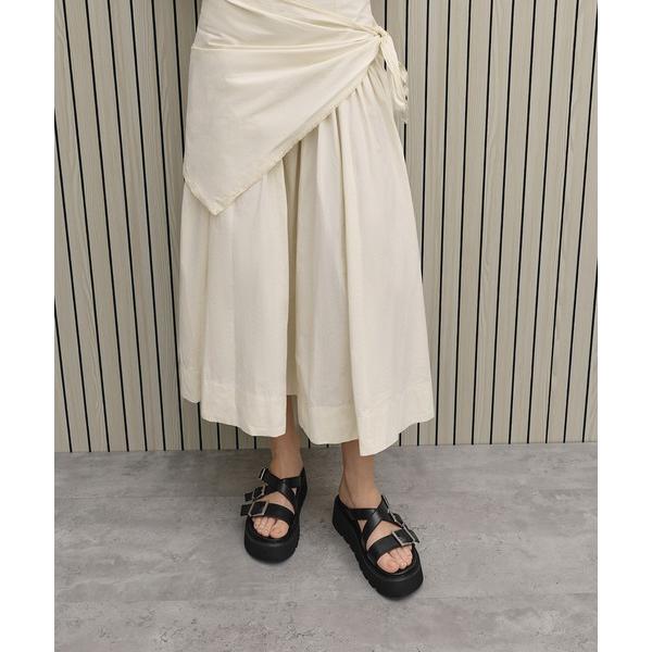 ZOZO問い合わせ番号:105193025ショップ:CHARLES &amp; KEITH，チャールズ＆キースブランド:CHARLES &amp; KEITH，チャールズ &amp; キース商品名:Laine レイン バックルプラットフォー...
