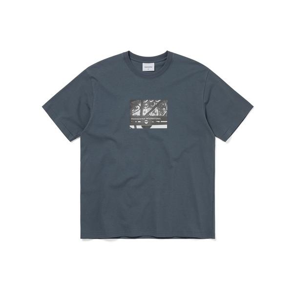 ZOZO問い合わせ番号:105234095ショップ:thisisneverthat，ディスイズネバーザットブランド:thisisneverthat，ディスイズネバーザット商品名:Capture Teeカテゴリ:トップス>Tシャツ/カッ...