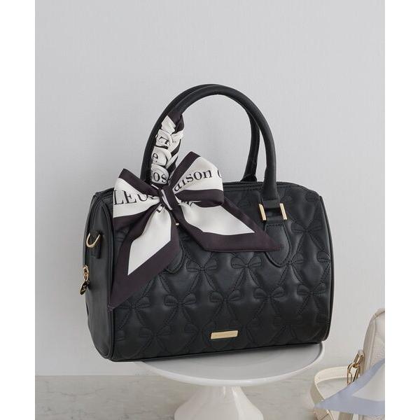 ZOZO問い合わせ番号:105269845ショップ:Maison de FLEUR，メゾン ド フルールブランド:Maison de FLEUR，メゾンドフルール商品名:スカーフ付きリボンキルティング2Wayボストンカテゴリ:バッグ>...