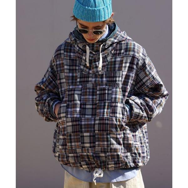 ZOZO問い合わせ番号:105270016ショップ:BEAMS MEN，ビームス メンブランド:BEAMS PLUS，ビームスプラス商品名:MIL Smock Patchwork Madras Navyカテゴリ:ジャケット/アウター>...