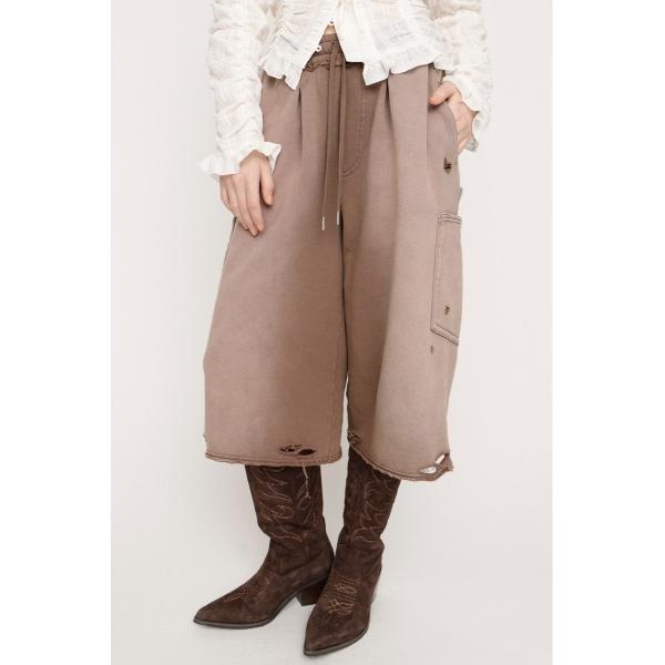 ZOZO問い合わせ番号:105270647ショップ:SLY，スライブランド:SLY，スライ商品名:SW TUCK HALF PT スウェットタックハーフパンツ 春服カテゴリ:パンツ>スウェットパンツブランド品番:030JSR81-19...