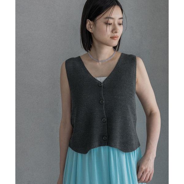 ZOZO問い合わせ番号:105274619ショップ:A part by，アパートバイブランド:A part by，アパートバイ商品名:ニットベストカテゴリ:トップス>ベストブランド品番:638708素材::麻66% トリアセテート27...
