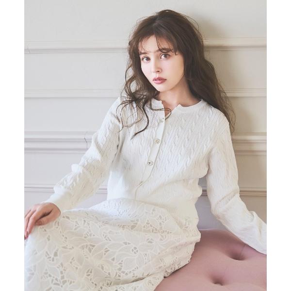 ZOZO問い合わせ番号:105311365ショップ:SWINGLE，スウィングルブランド:SWINGLE，スウィングル商品名:【3/6(Fri)発売】キーネックケーブルニットカーディガンカテゴリ:トップス>カーディガン/ボレロブランド...