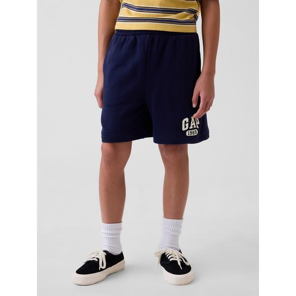 『タイムセール実施中』ZOZO問い合わせ番号:105314573ショップ:GAP，ギャップブランド:GAP，ギャップ商品名:フレンチテリー GAPロゴスウェットショートパンツ (キッズ)カテゴリ:パンツ>その他パンツブランド品番:88...