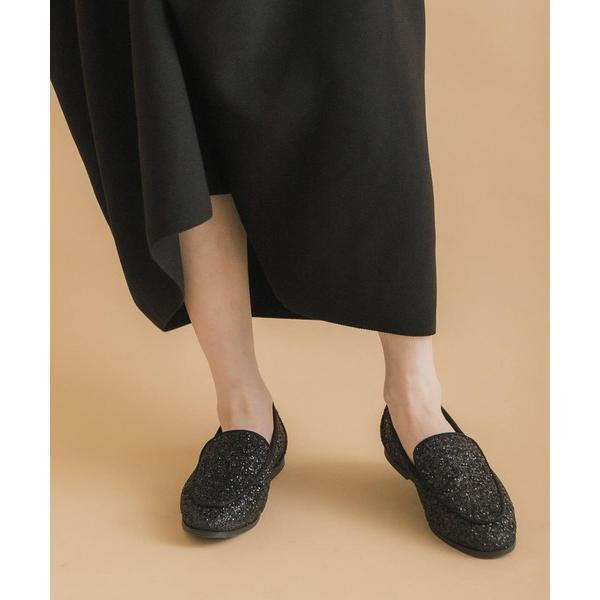 『セール実施中』参考価格：11，550円発売時期：2024年01月コンディション：C（やや使用感あり）使用感があり、やや気になる傷や汚れがあるアイテム全体的：汚れ、型崩れかかと：擦り減り表面：履きジワ内側：剥げ参考サイズ：23.5cm参考商...