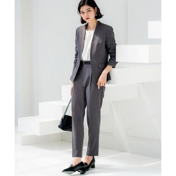 『タイムセール実施中』参考価格：14，190円発売時期：2022年12月コンディション：S（新品同様）タグ付きの未使用、または新品同様のアイテム付属品：スペアボタン・ベルト・タグ参考商品名：【2点セット】ウォッシャブル/防シワ/UV/形態安...