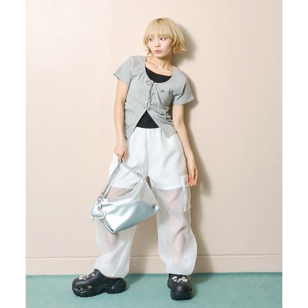 ZOZO問い合わせ番号:105388475ショップ:NARUMIYA ONLINE，ナルミヤ オンラインブランド:LOVETOXIC，ラブトキシック商品名:チャームつき合皮ショルダーカテゴリ:バッグ>ショルダーバッグブランド品番:83...