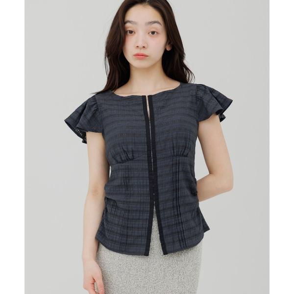 ZOZO問い合わせ番号:105466667ショップ:SENEE，セニーブランド:SENEE，セニー商品名:front hook ruffle shoulder tops（フロントホックラッフルショルダートップス）カテゴリ:トップス>シ...