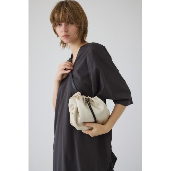ZOZO問い合わせ番号:105504495ショップ:RIM.ARK，リムアークブランド:RIM.ARK，リムアーク商品名:Satin sacoche サテン サコッシュカテゴリ:バッグ>ショルダーバッグブランド品番:460JSL51-...