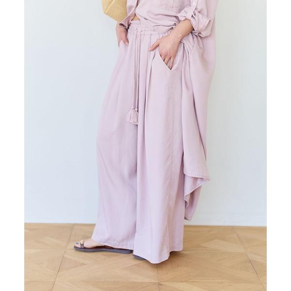 ZOZO問い合わせ番号:105508830ショップ:BAYFLOW，ベイフローブランド:BAYFLOW，ベイフロー商品名:テンセルワイドパンツカテゴリ:パンツ>その他パンツブランド品番:601283素材:再生繊維（セルロース）100%...