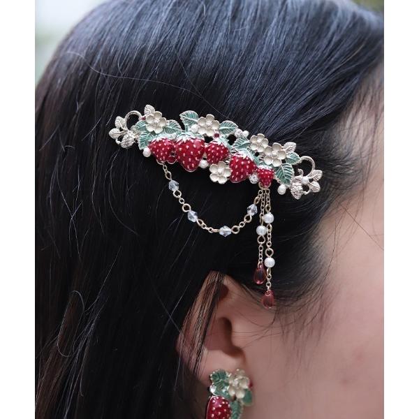 ZOZO問い合わせ番号:105547520ショップ:axes femme，アクシーズファムブランド:axes femme，アクシーズファム商品名:苺モチーフマルチクリップカテゴリ:ヘアアクセサリー>バレッタ/ヘアクリップブランド品番:...