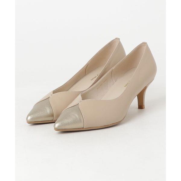 参考価格：17，600円発売時期：2022年08月コンディション：C（やや使用感あり）使用感があり、やや気になる傷や汚れがあるアイテムヒール・内側：汚れつま先・リフト：擦り減り表面：履きジワ付属品：箱参考商品名：デザインパンプス/ND220...