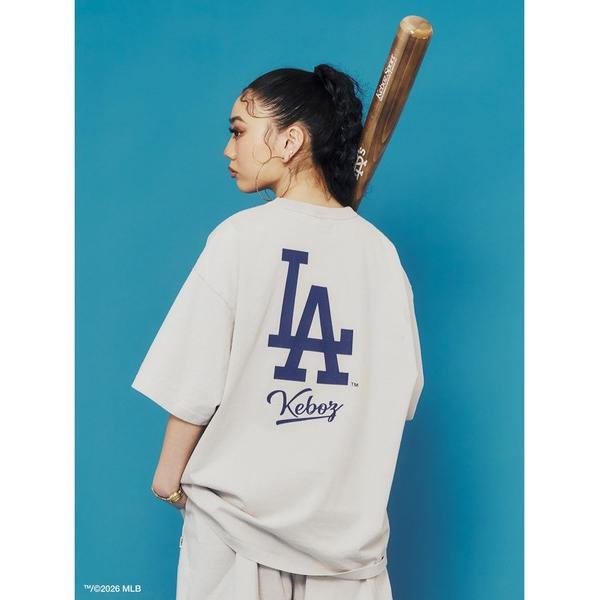 ZOZO問い合わせ番号:105588207ショップ:KEBOZ，ケボズブランド:KEBOZ，ケボズ商品名:KEBOZ × MLB LOS ANGELES DODGERS LOGO WASHED S/S TEEカテゴリ:トップス>Tシャ...
