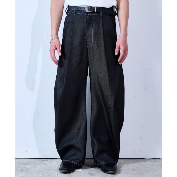 ZOZO問い合わせ番号:105589157ショップ:SINSS，シンスブランド:SINSS，シンス商品名:Side tuck curve denim / サイドタックカーブデニムカテゴリ:パンツ>デニムパンツブランド品番:SIN26S...