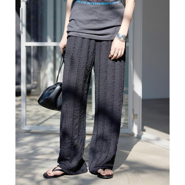 ZOZO問い合わせ番号:105591900ショップ:IENA，イエナブランド:SLOBE IENA，スローブイエナ商品名:《シリーズあり/》カットフリルパンツカテゴリ:パンツ>その他パンツブランド品番:26030912607020素材...