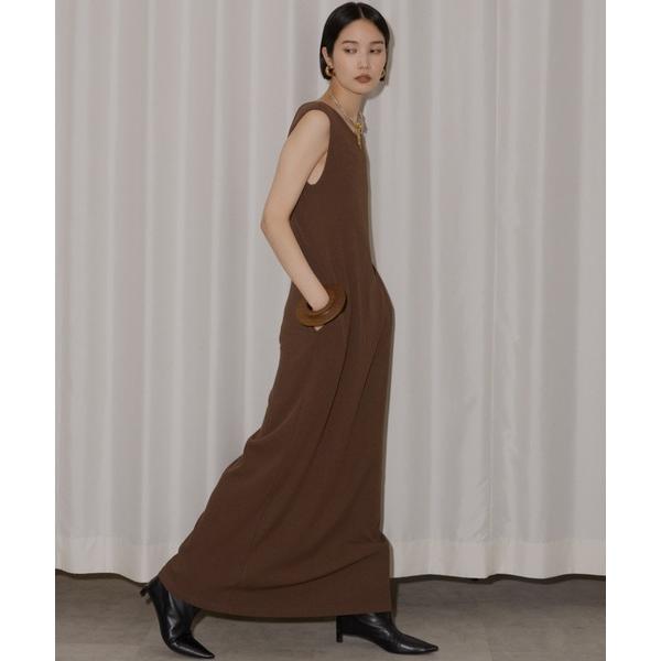 参考価格：8，580円発売時期：2025年05月コンディション：A（使用感なし）数回使用した程度で使用感が感じられないアイテム参考商品名：2way U-neck sleeve dress / 2wayUネックスリーブレスドレス参考品番：YE...