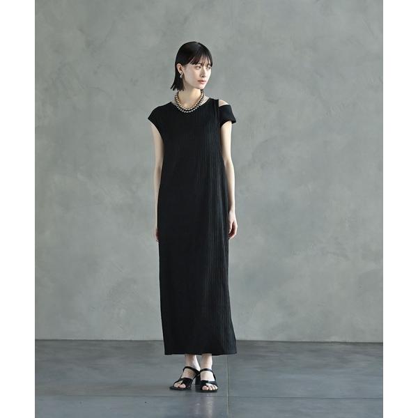 参考価格：15，800円発売時期：2025年06月コンディション：A（使用感なし）数回使用した程度で使用感が感じられないアイテム付属品：インナー参考商品名：ジャガード織りレイヤードワンピースセット参考品番：FM2502-0135【商品に関す...