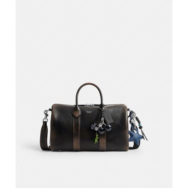 ZOZO問い合わせ番号:105663806ショップ:COACH，コーチブランド:COACH，コーチ商品名:コンパス バッグ 35・ラブド レザー・チャームカテゴリ:バッグ>ドラムバッグブランド品番:CDU96 Y4B素材:牛革原産国:...