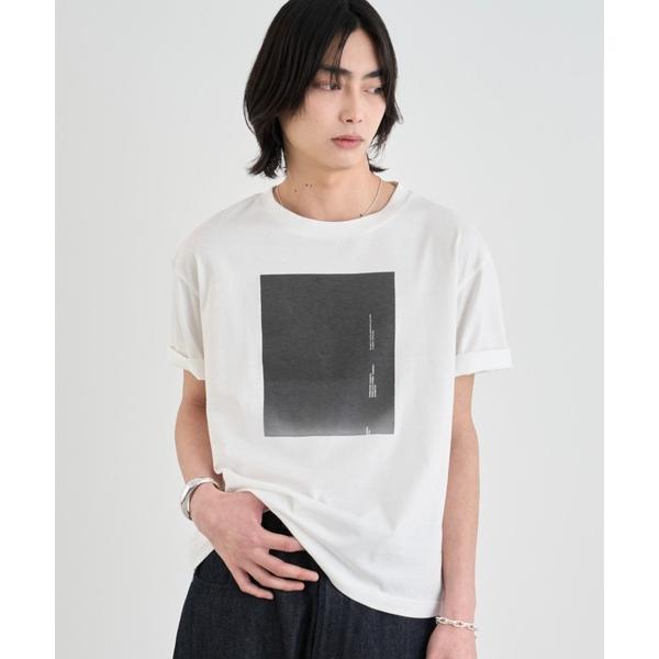 ZOZO問い合わせ番号:105702136ショップ:SINSS，シンスブランド:SINSS，シンス商品名:Graphic compact T-shirt / グラフィックコンパクトTシャツカテゴリ:トップス>Tシャツ/カットソーブラン...