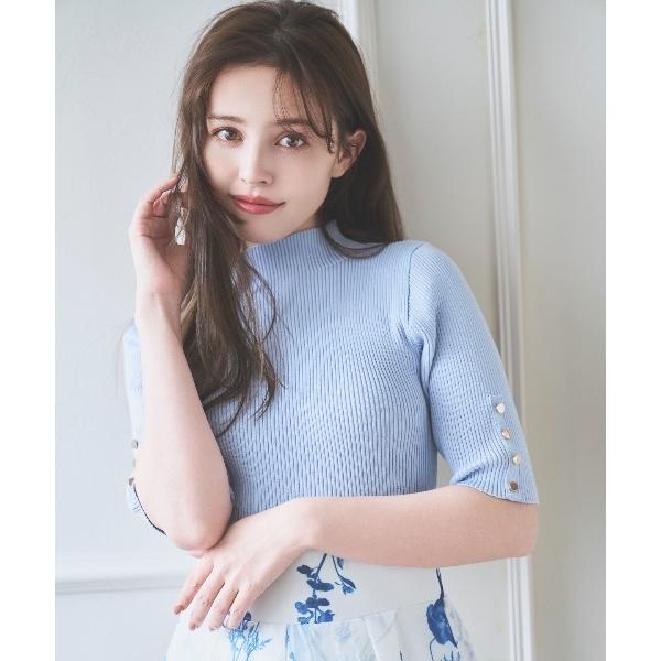 ZOZO問い合わせ番号:105780524ショップ:SWINGLE，スウィングルブランド:SWINGLE，スウィングル商品名:【3/19(Thu)発売】5分袖金ボタンリブニットカテゴリ:トップス>ニット/セーターブランド品番:2007...