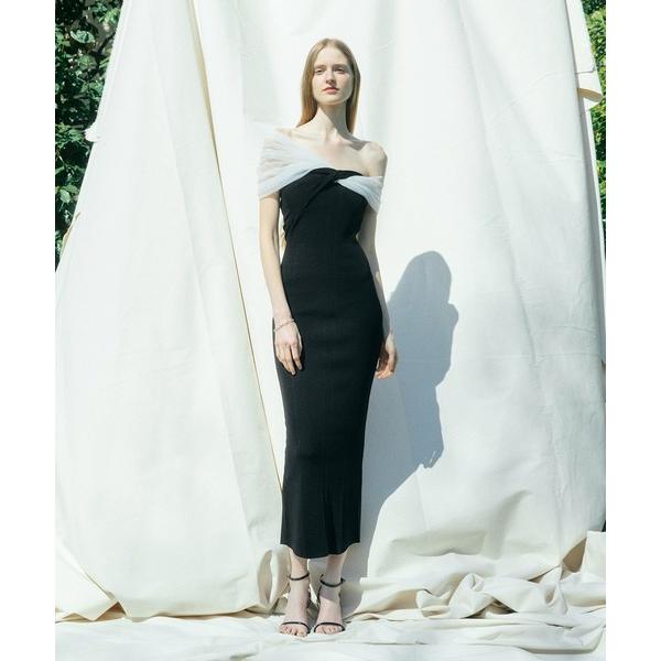 ZOZO問い合わせ番号:105782434ショップ:EIMY ISTOIRE，エイミーイストワールブランド:EIMY ISTOIRE，エイミーイストワール商品名:DECOLLETE SHOULDER CUT DRESSカテゴリ:ワンピース/...