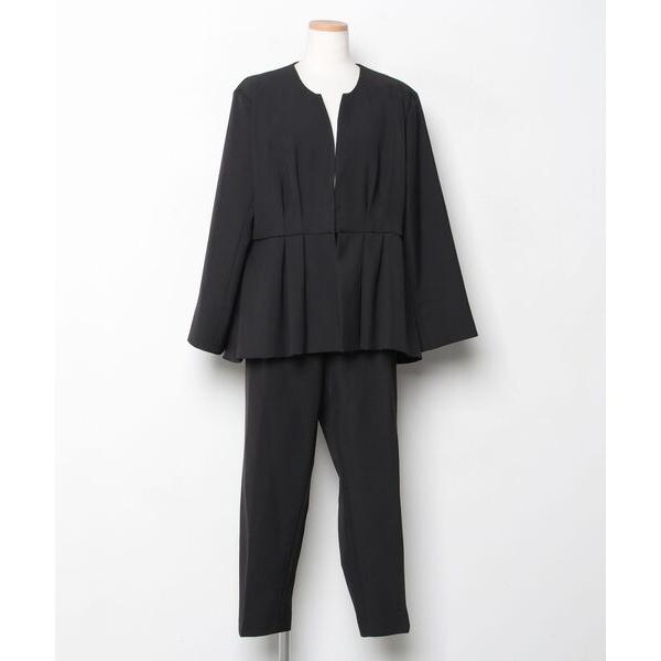 参考価格：19，800円発売時期：2021年12月コンディション：C（やや使用感あり）使用感があり、やや気になる傷や汚れがあるアイテム全体的：色あせ、保管上のにおいがします。紐類/リボン：欠損参考商品名：【洗える】【3点セット】ノーカラーウ...