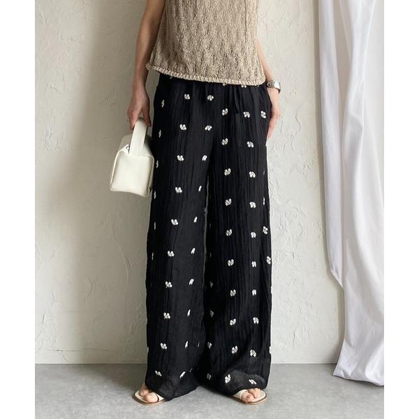 『タイムセール実施中』ZOZO問い合わせ番号:105823829ショップ:wears，ウェアーズブランド:She's Closet，シーズクローゼット商品名:花柄 刺繍 エンブロイダリー ストレート ルーズ イージー ワイドパンツカテゴリ:...