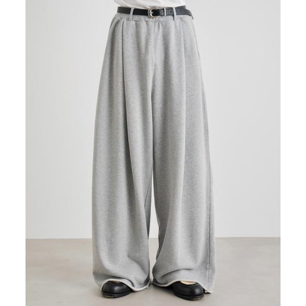 ZOZO問い合わせ番号:105866666ショップ:SINSS，シンスブランド:SINSS，シンス商品名:One tuck wide sweat pants / ワンタックワイドスウェットパンツカテゴリ:パンツ>スウェットパンツブラン...