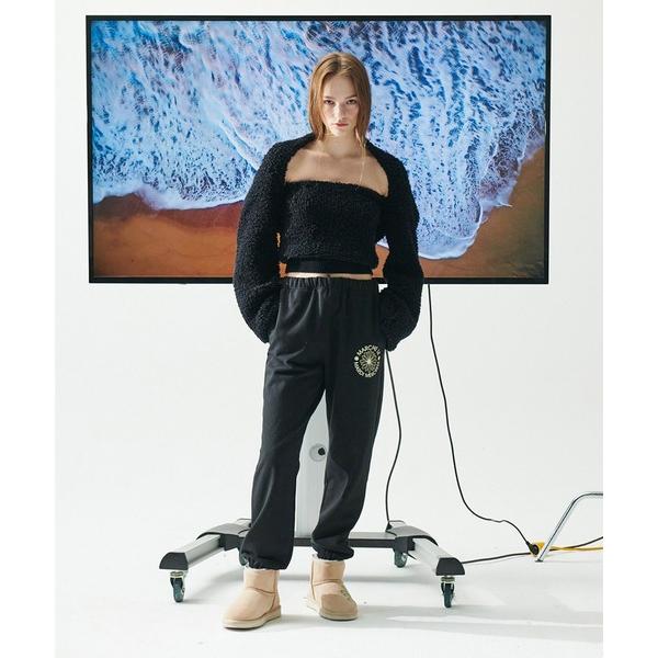 『セール実施中』参考価格：11，000円発売時期：2024年03月コンディション：A（使用感なし）数回使用した程度で使用感が感じられないアイテム参考商品名：SWEAT PANTS MARCHE EMBLEM参考品番：MFK13SPT005【...