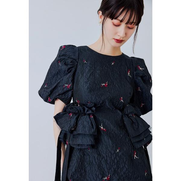 ZOZO問い合わせ番号:105902801ショップ:bflat，ビーフラットブランド:niana，ニアナ，ANDRESD，アンドレスド商品名:ブロッサムフリルドレス 結婚式 二次会 成人式 同窓会 パーティードレス オケージョンドレス お呼...