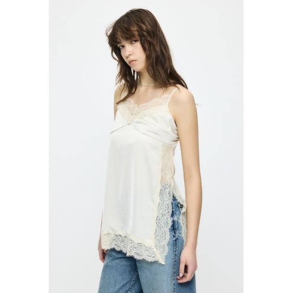 ZOZO問い合わせ番号:105976220ショップ:MOUSSY，マウジーブランド:MOUSSY，マウジー商品名:LACE TRIM SATIN キャミソールカテゴリ:トップス>キャミソールブランド品番:010JS330-3421素材...